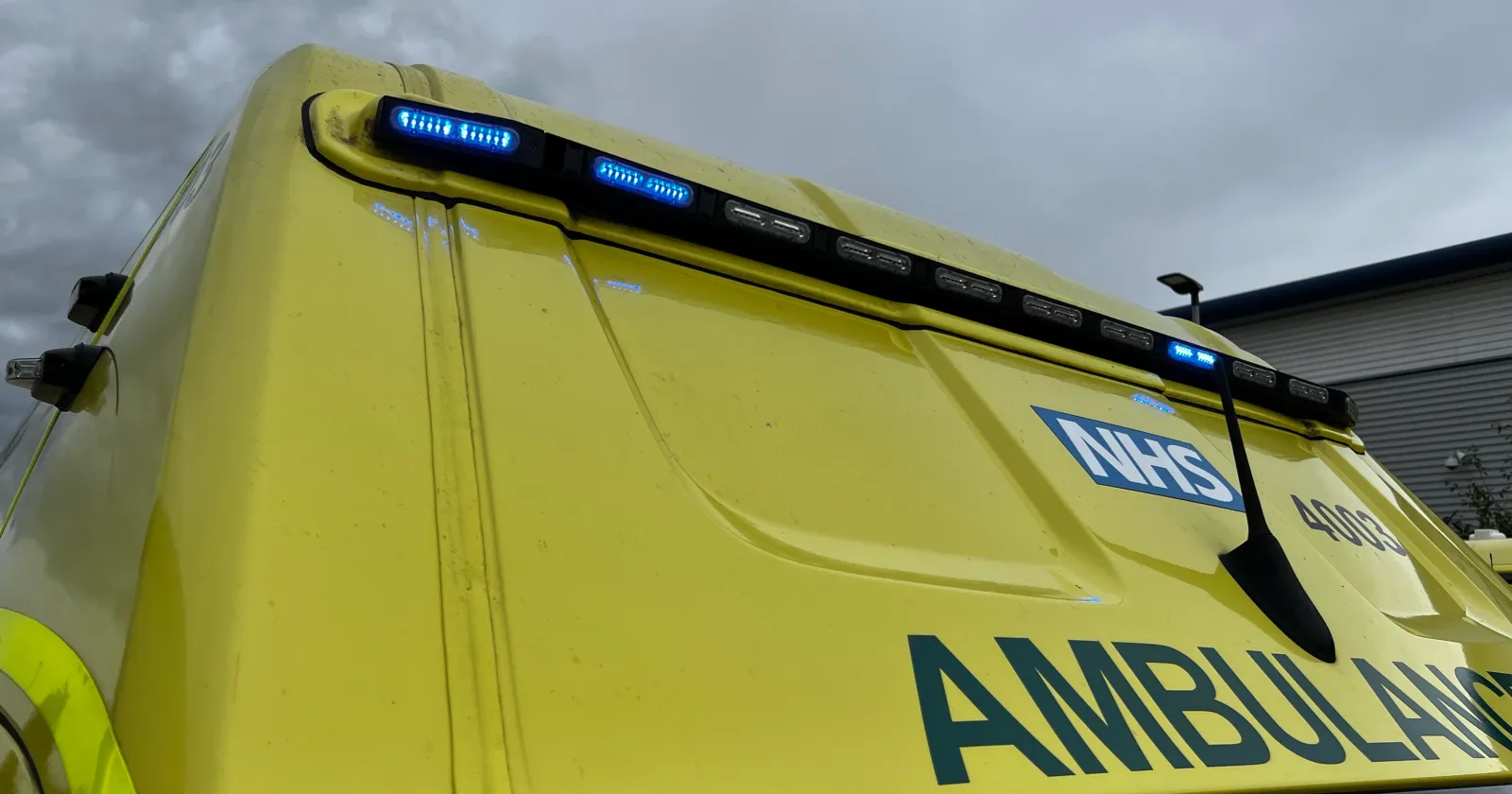 Three to hospital in Kidderminster RTC - West Midlands Ambulance ...